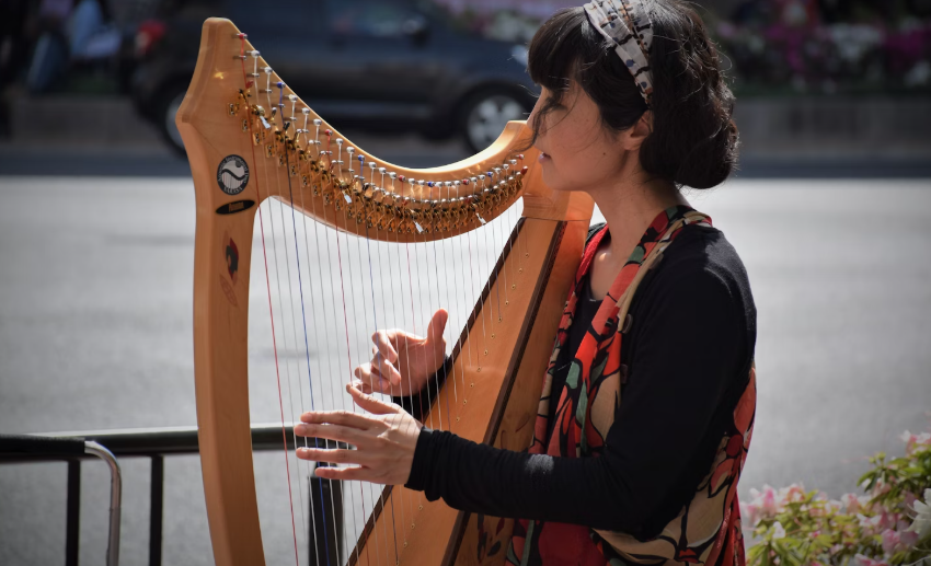 Top 5 Most Popular Japanese Songs: Your Perfect Playlist for Reading A ...